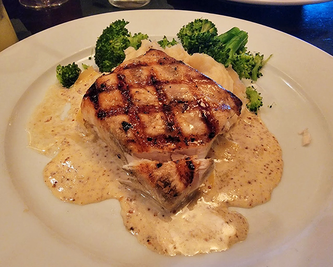 This perfectly grilled steak with broccoli isn't just dinner &ndash; it's edible proof that classics become classics for a reason.
