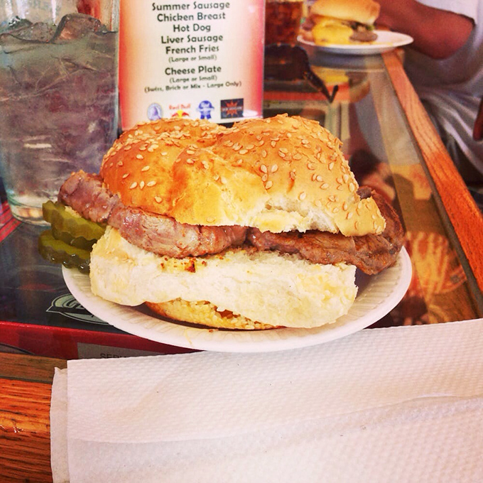 A sandwich that doesn't need fancy aioli or artisanal bread to make its point &ndash; just quality meat on a soft bun, the way nature intended.