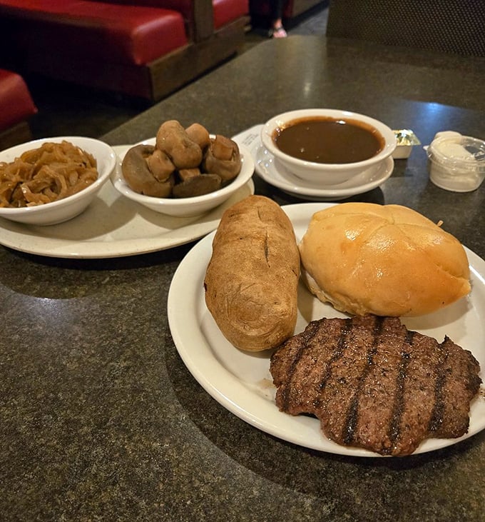 Perfectly grilled steak with fresh bread &ndash; proof that some combinations never go out of style.