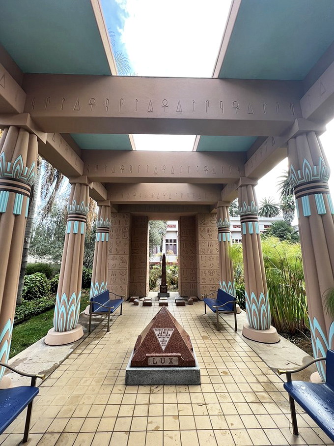 Hieroglyphics line the ceiling and walls of this contemplative space, telling stories that have survived millennia. No Google Translate needed&mdash;they provide explanations.