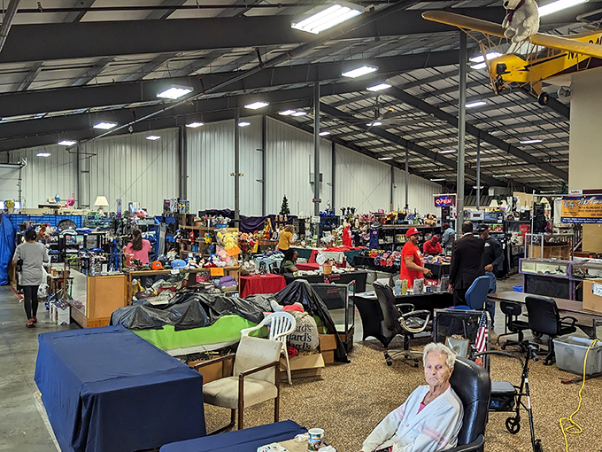 Four Seasons Flea Market: not the luxury hotel chain, but you might spend the weekend here anyway.