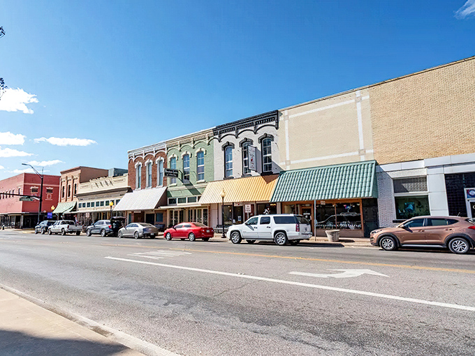 Colorful awnings, historic charm, and lively storefronts&mdash;Gainesville&rsquo;s downtown is the perfect place to shop, stroll, and soak up small-town vibes.