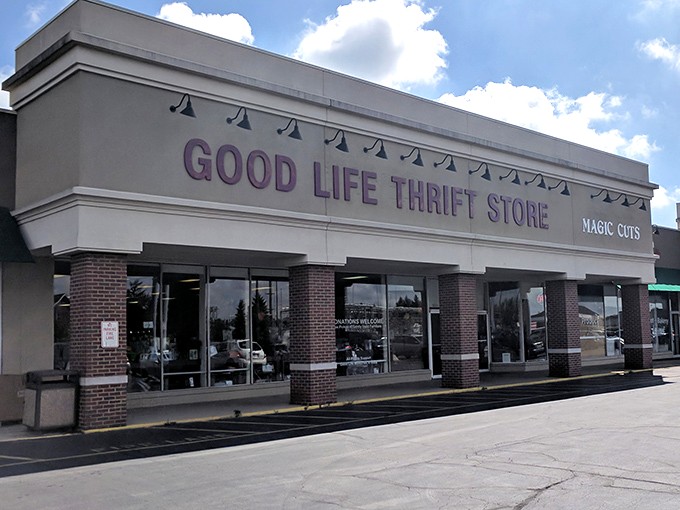 Good Life Thrift Store's clean, modern exterior promises an organized treasure hunt. No digging through chaos to find your next favorite thing!