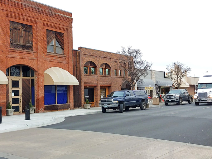 Hermiston's main street offers no-nonsense charm and prices that would make big-city dwellers pack their bags immediately.