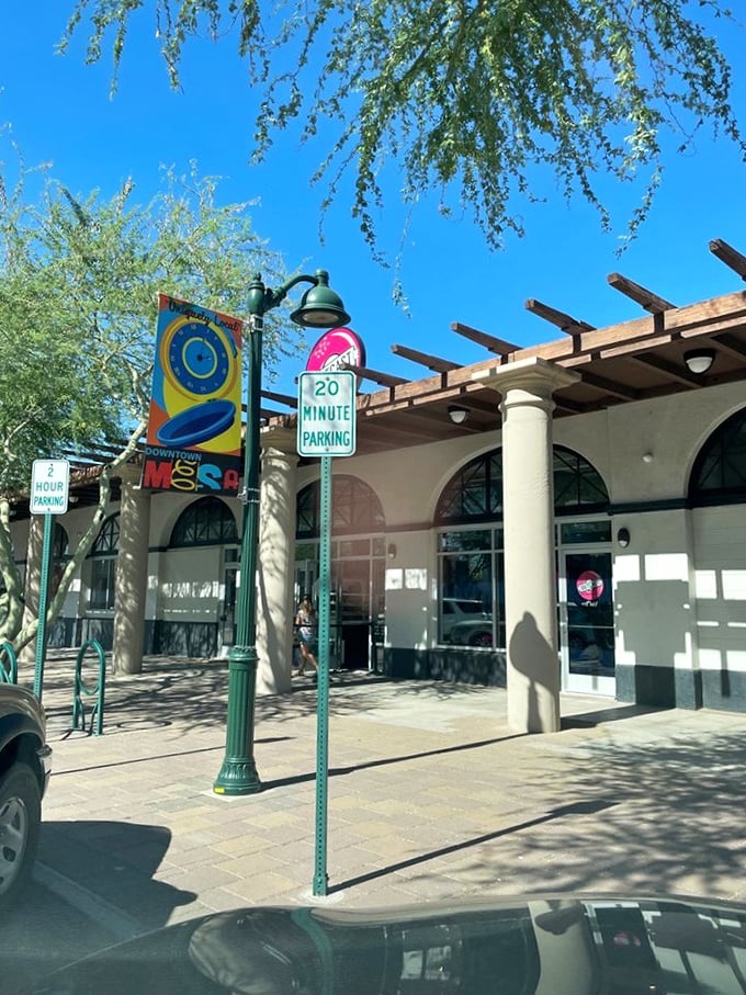 Outcast Doughnuts' rebellious pink logo signals that these aren't your grandma's donuts. Unless your grandma was incredibly cool.