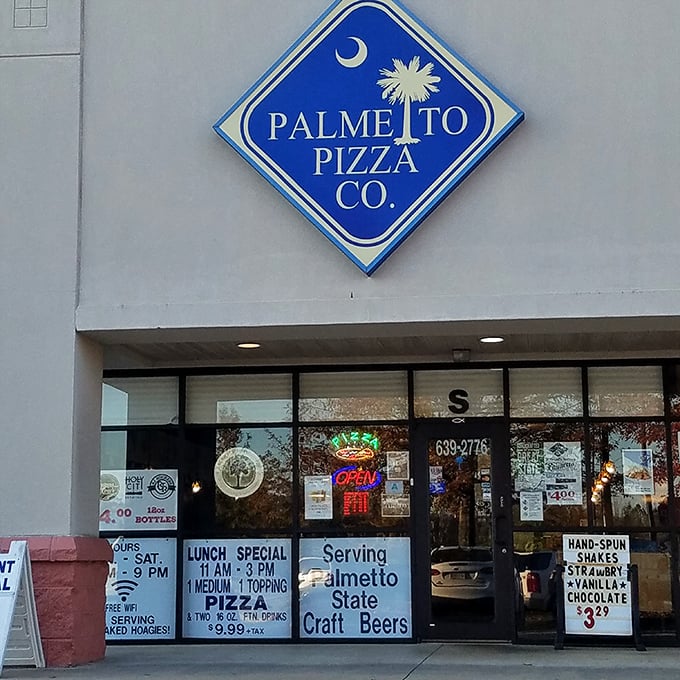 Palmetto Pizza proudly wears South Carolina's symbols &ndash; because pizza tastes better with a side of state pride.