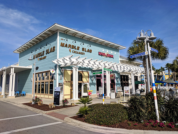 Marble Slab Creamery's beachy blue building promises sweet relief from Florida's heat &ndash; calories don't count on vacation!