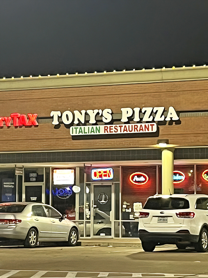 Tony's glowing sign beckons hungry Fort Worth locals. This strip mall staple has been serving up no-nonsense Italian comfort food that grandma would approve of.