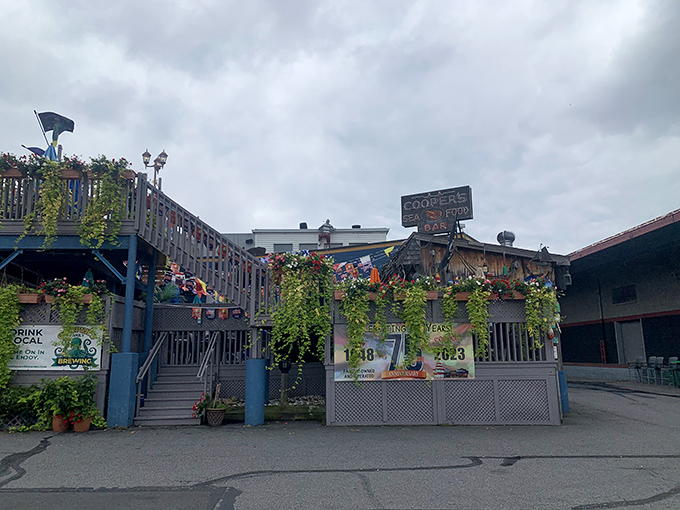 Part lighthouse, part seafood playground &ndash; Cooper's colorful exterior promises fun before you even taste the first oyster.