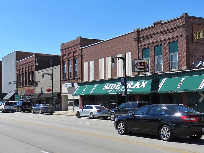 Side Trax, main tracks, money tracks&mdash;Galesburg's downtown businesses line a street where your retirement dollars find their happy place.