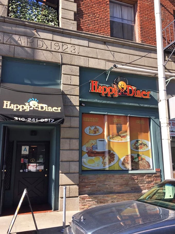 Happy Diner: That cheerful yellow sign isn't lying! Inside this unassuming storefront, breakfast classics are elevated to an art form worth seeking out.