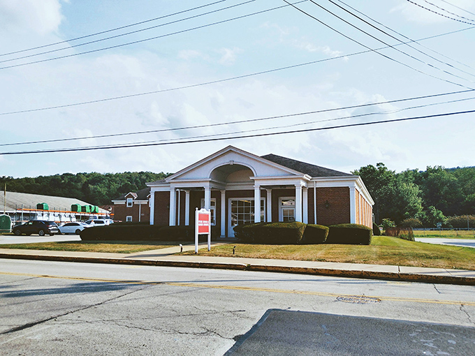 Small-town Pennsylvania perfection where community spirit and natural beauty create an irresistible combination of comfort.