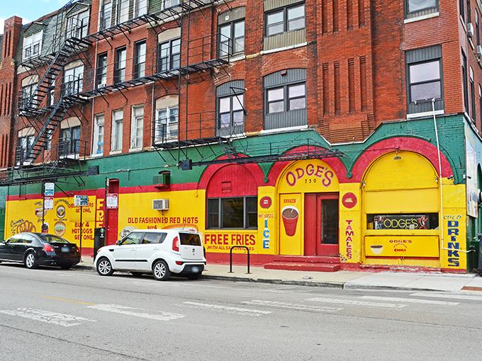 Odge's vibrant fa&ccedil;ade has been stopping traffic for decades. When your burgers are this good, you can wear whatever colors you want!
