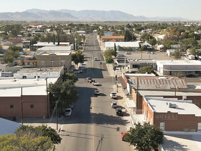 Main Street USA alive and well! This affordable southeastern Arizona town offers authentic small-town living where your retirement dollars stretch like the big desert sky.