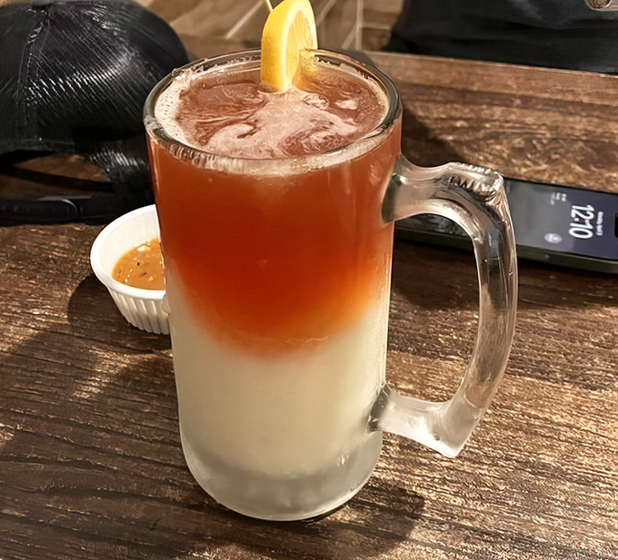 The Arnold Palmer here isn't just a drink, it's a work of art – layered, refreshing, and the perfect companion to spice-laden meals.