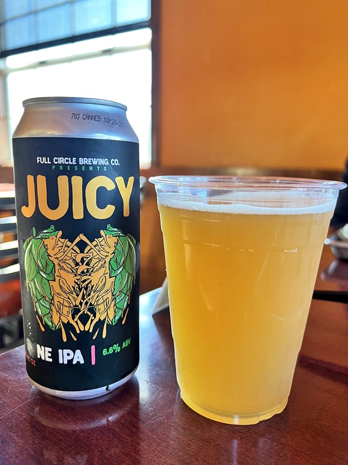 
Craft beer and barbecue&mdash;a pairing as perfect as Bogart and Bacall. This "Juicy" IPA cuts through the richness like a well-timed punchline.