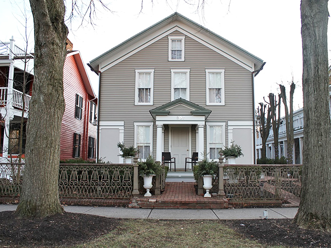 Founders Hall offers elegant event space where history and hospitality merge in mysteriously delightful ways.