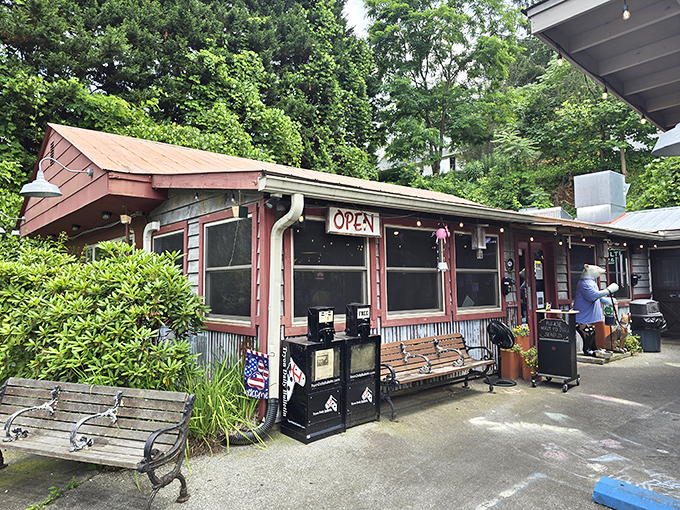 Green River BBQ's humble exterior hides culinary magic within&mdash;proof that the best Southern food often comes from the most unassuming places.
