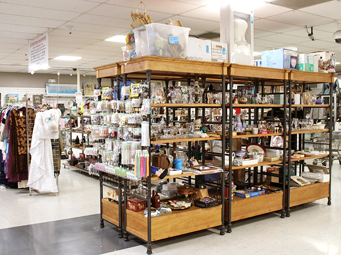 This isn't just housewares—it's a time capsule of American dining history. That red enamel pot has definitely seen some delicious meals!
