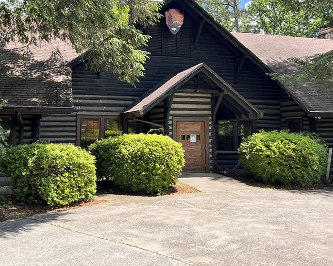 Log cabin charm meets national park professionalism. This visitor center could double as a movie set for "Park Rangers: The Cozy Chronicles."