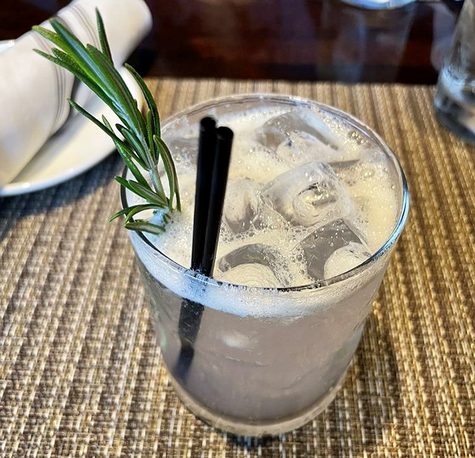 Purple sophistication in a glass – because sometimes grown-ups deserve their own special fairy tale.