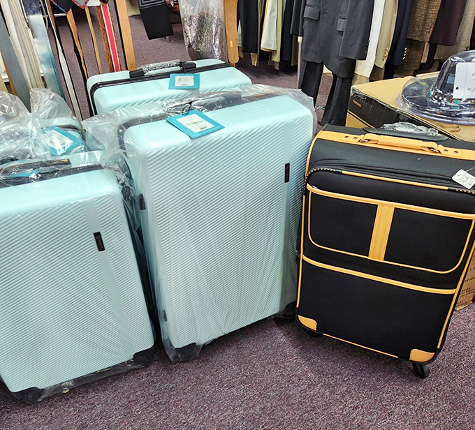 Luggage with more potential adventures ahead than behind. These teal beauties are ready to roll toward your next horizon.