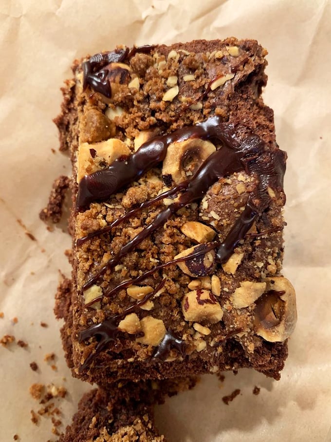 This brownie isn't messing around. The chocolate drizzle and nut topping are like jewelry for your dessert&mdash;elegant but not pretentious.