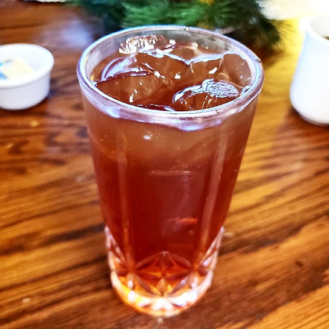 Sweet tea so perfectly brewed and sugared it practically qualifies as a dessert&mdash;served in a glass that catches the light like liquid amber.