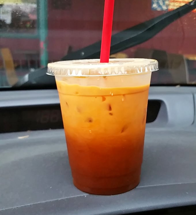 Even the Thai tea gets the drive-in treatment, proving good taste knows no boundaries.