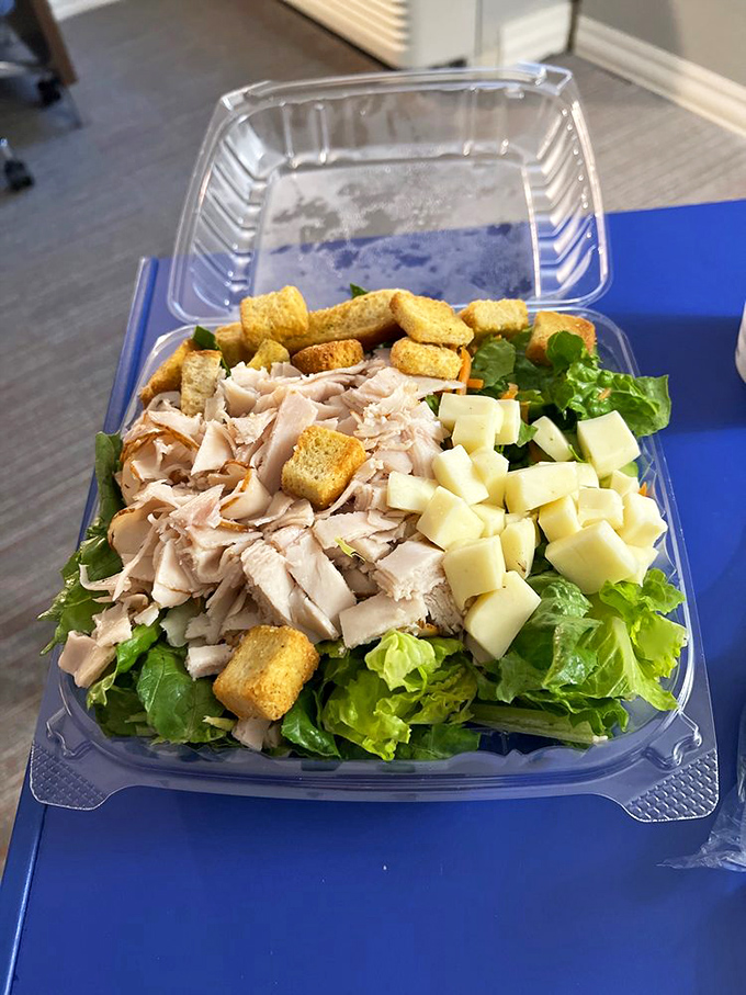 A turkey salad that proves healthy options don't have to be punishment – this is reconciliation between virtue and flavor.