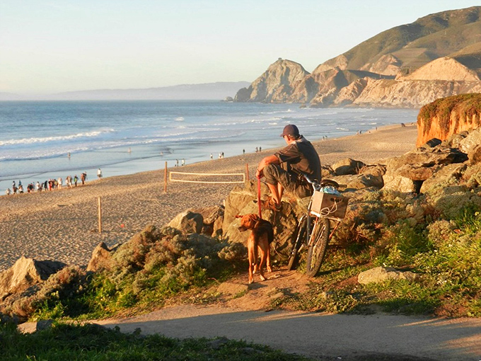 A moment of connection between man, dog, and nature&mdash;the kind of simple joy that Montara offers in abundance at the edge of the continent.