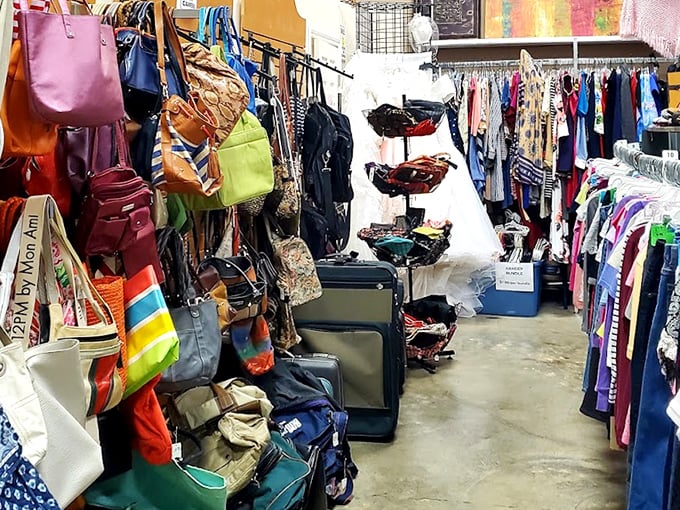 Bag collectors, shield your credit cards! From practical totes to statement purses, this is where accessories go for their encore performance.