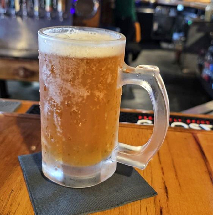 Nothing complements Florida seafood quite like an ice-cold beer in a frosty mug. It's practically a state law.