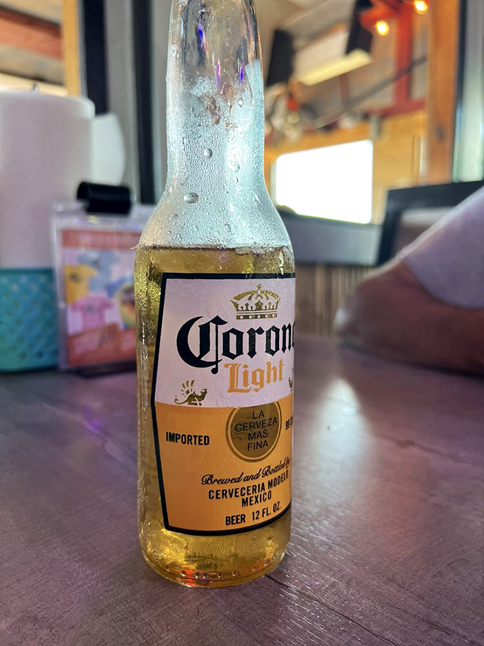 Nothing pairs better with beachside seafood than an ice-cold Corona &ndash; it's like the universe created this combination specifically to make Floridians happy.