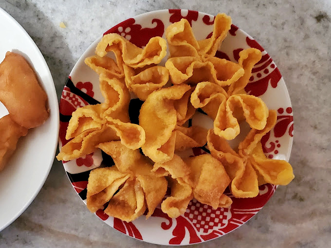 Crab rangoons with their crispy flower-like edges practically begging you to crunch through to that creamy center. Resistance is futile.
