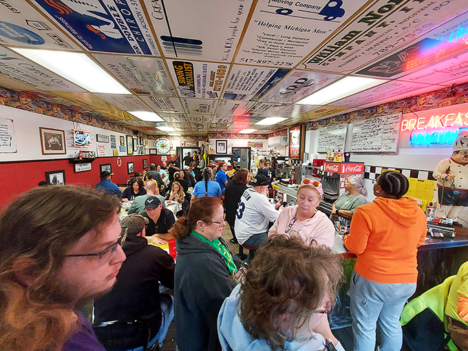 The breakfast rush at Roxy's&mdash;where strangers become neighbors over coffee refills and the symphony of silverware creates the soundtrack of satisfaction.
