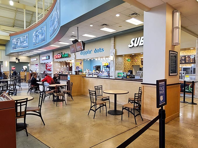 The food court&mdash;that essential refueling station where shopping warriors gather strength before diving back into the bargain fray.