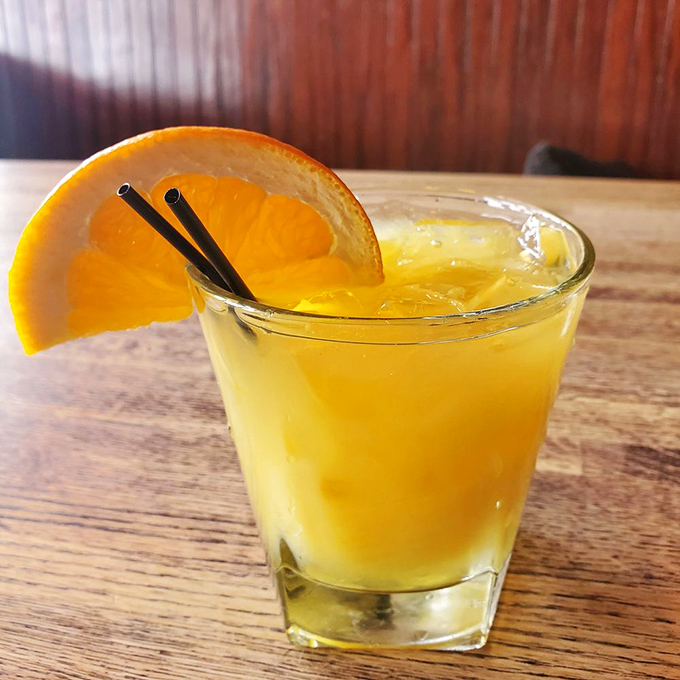 Sunshine in a glass! The bright citrus cocktail offers the perfect counterpoint to the rich Hungarian flavors, with just enough kick to keep things interesting.