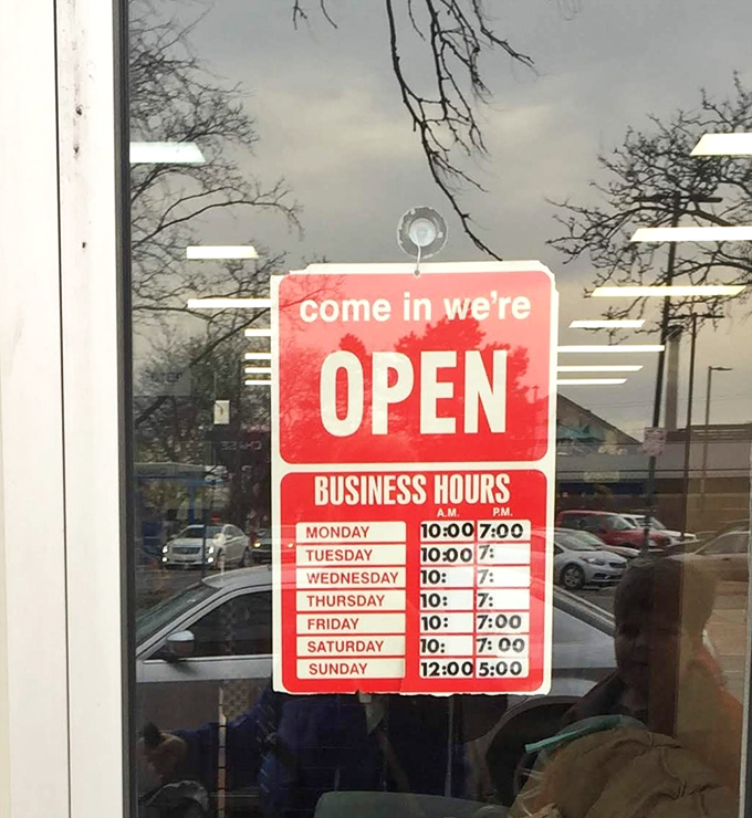 Early bird gets the vintage vase! These generous hours give treasure hunters ample time to search for that perfect something.