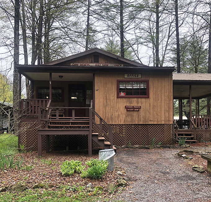 The office and gift shop &ndash; where you transition from everyday Pennsylvania to subterranean explorer with just a ticket and perhaps a souvenir magnet.