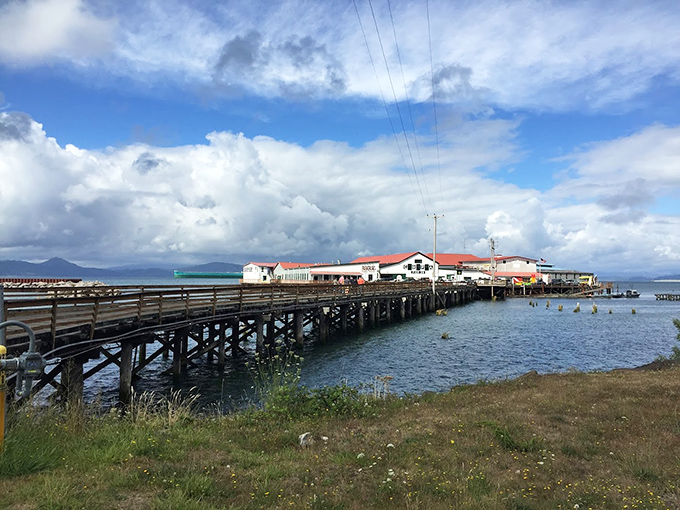 This historic pier stretches into the Columbia River, where fishing boats once unloaded salmon by the ton.