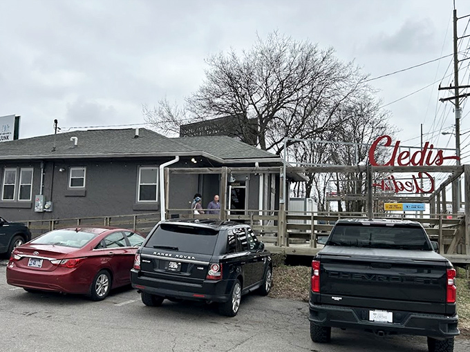 Cledis might look like your uncle's weekend project, but inside lurks burger brilliance that Nashville natives guard jealously.