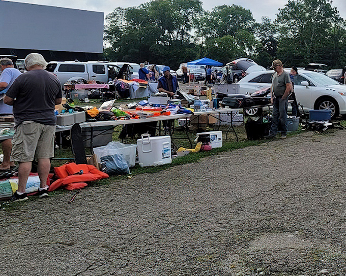 Bargain hunters paradise! Some drive-ins host flea markets by day, creating a double feature of shopping and cinema.
