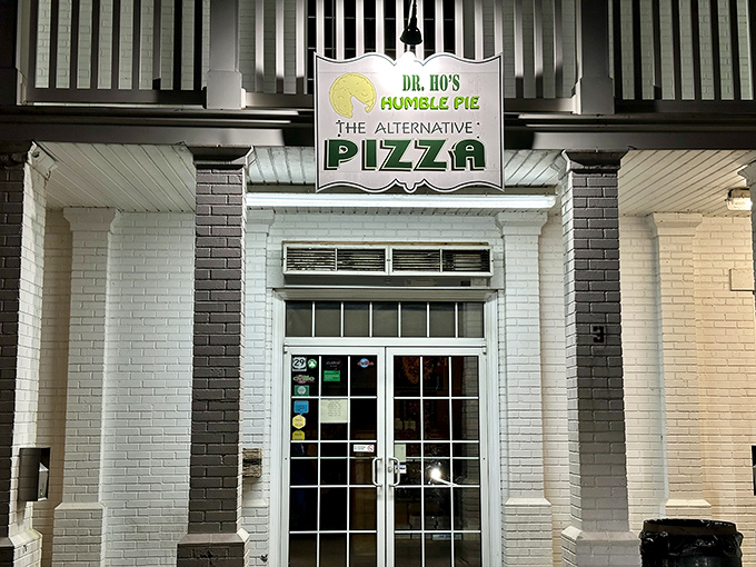 "The Alternative Pizza" &ndash; Dr. Ho's white facade gives no hint of the flavor revolution happening inside this rural gem.