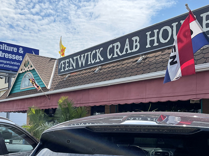 Fenwick Crab House announces its specialty with a vibrant mural &ndash; because when you're this good at crabs, subtlety is overrated.