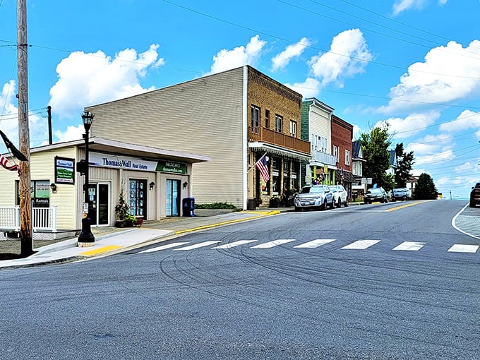 Floyd's vibrant downtown might only have one stoplight, but it has enough character for a town ten times its size.