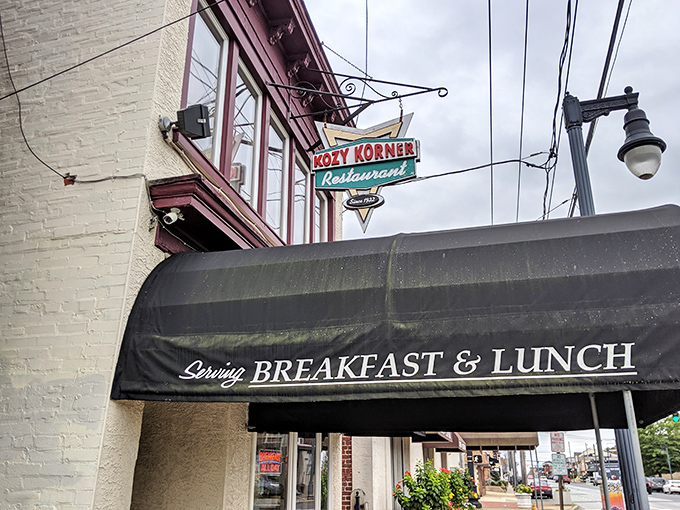 That vintage sign has pointed hungry Wilmington locals toward breakfast perfection for decades—and they're still following its lead.