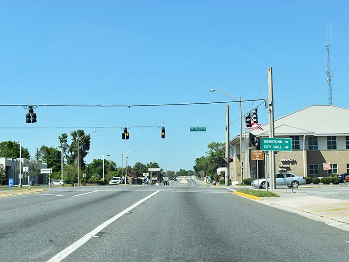 In Lake City, even the stoplights seem unhurried. Your mortgage payment will feel the same way.