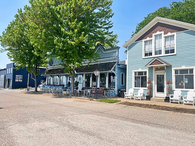 Pepin's main street welcomes you with that small-town charm that makes you want to cancel your return ticket and start house-hunting immediately.