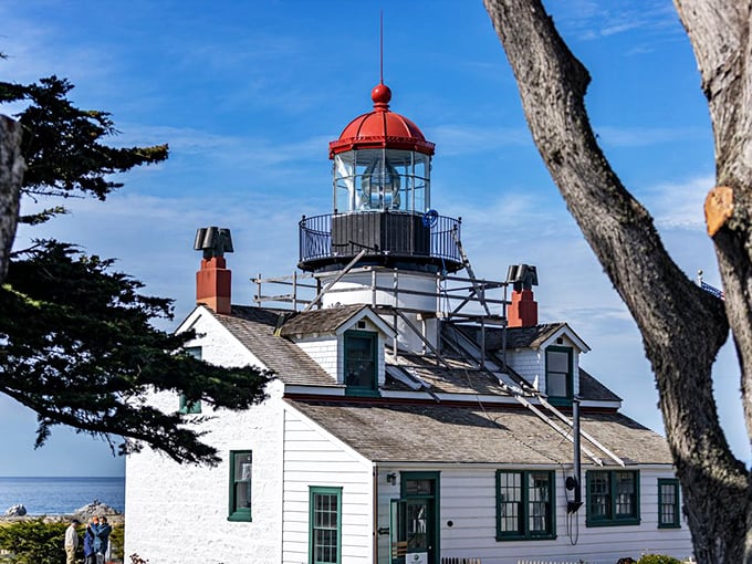 Point Pinos proves that sometimes the classics never go out of style &mdash; this lighthouse has been Instagram-worthy since 1855.
